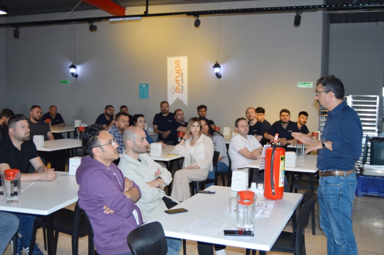 Corporate • Mayapack